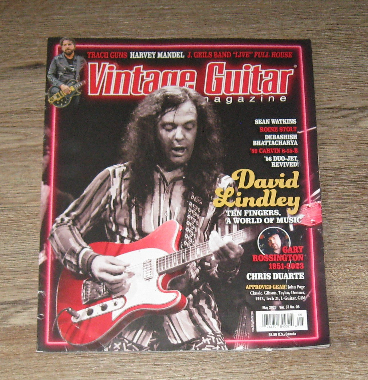 Vintage Guitar magazine David Lindley GARY Rossington TRACII GUNS ...