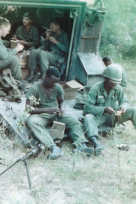 Vietnam War Photos -- Soldiers Eating Lunch Rations | eBay