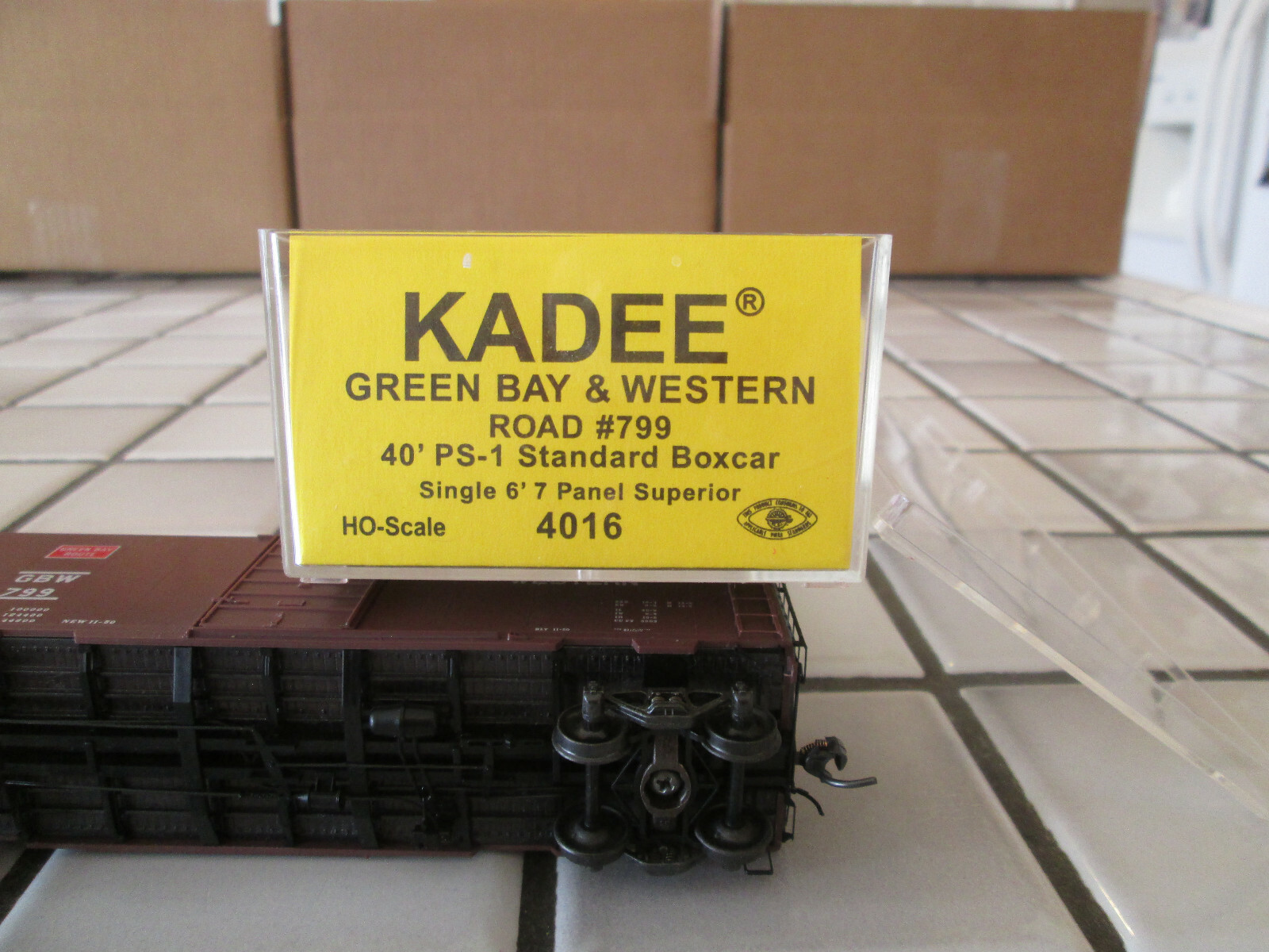 KADEE CARS GREEN BAY & WESTERN 40 FOOT BOX CAR HO SCALE //// | eBay