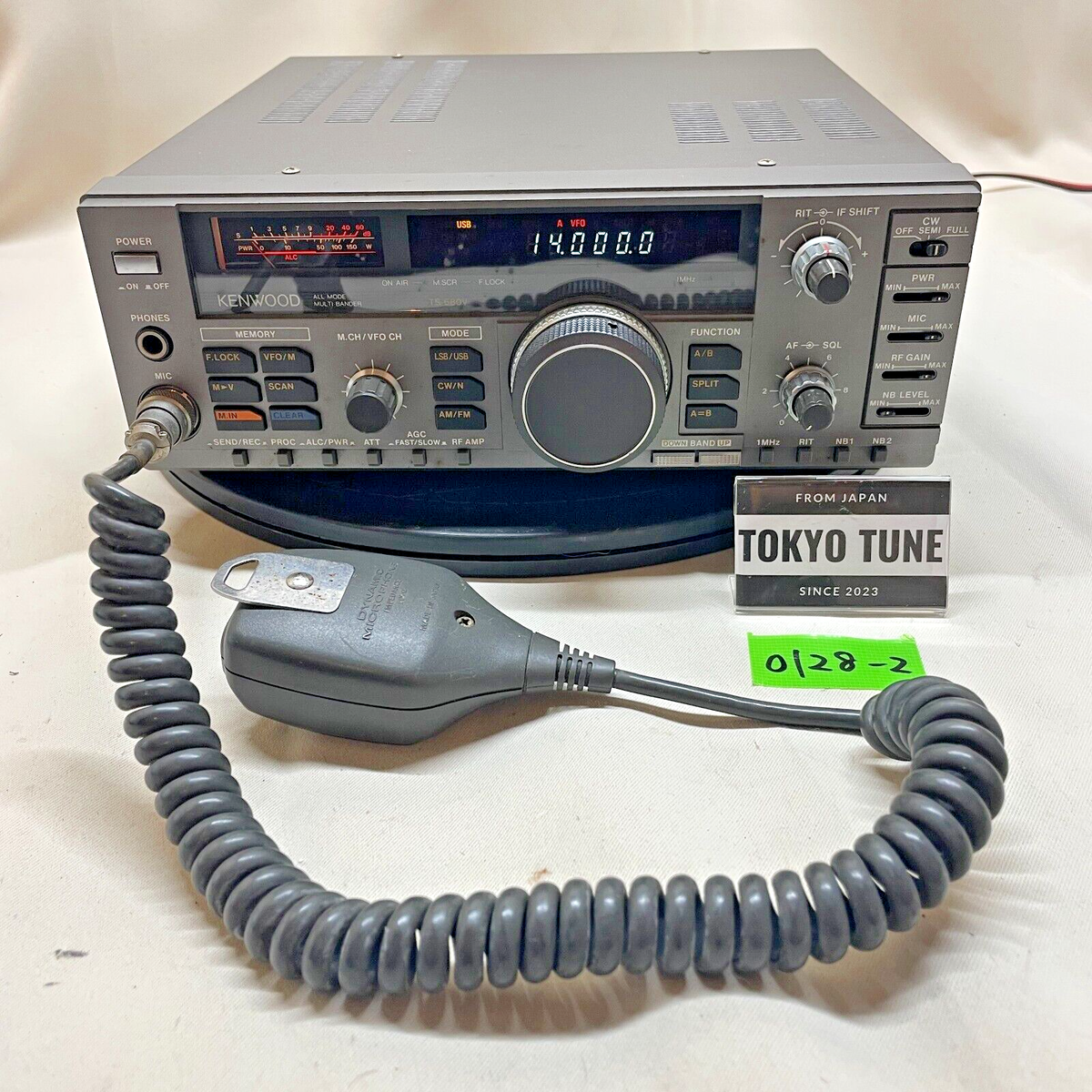KENWOOD TS-680V HF/50MHz 10W All Mode Transceiver Amateur KENWOOD TS-680V HF/50MHz 10W All Mode Transceiver Amateur