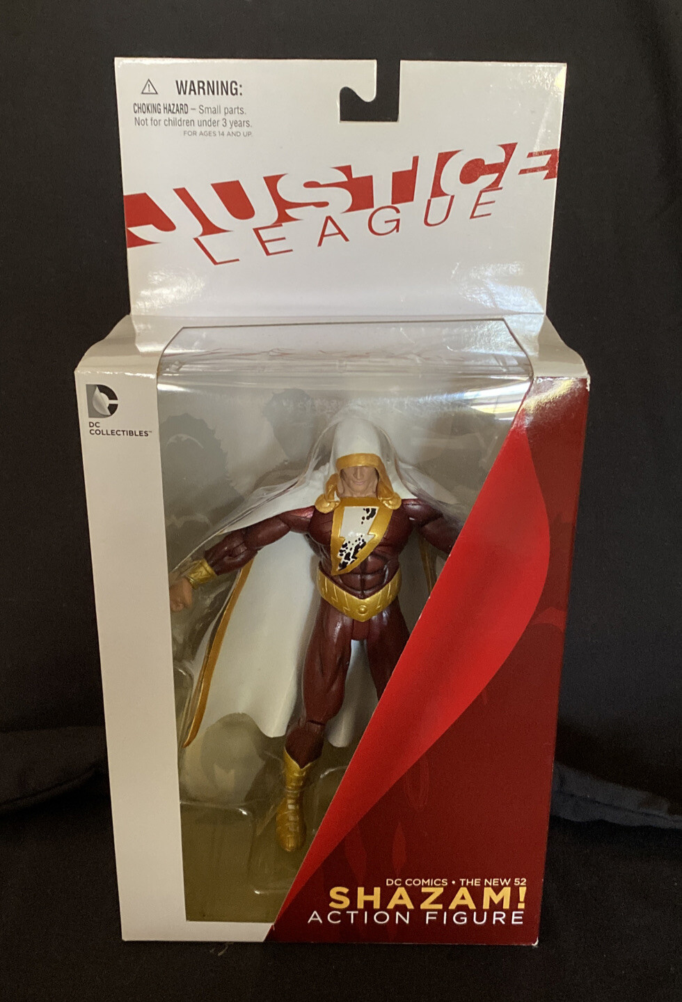 Shazam New 52 Figure