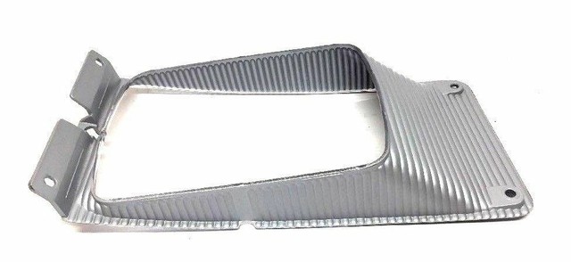 International Headlamp Bezel Right Hand 1661764C1 NOS for sale online ...