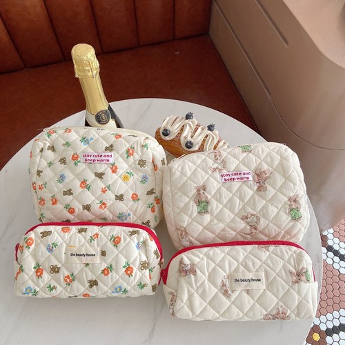 Womens Trendy Large Capacity Teddy Bear Makeup Bag Portable Travel ...