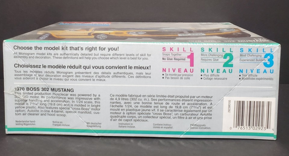 Monogram 1970 BOSS 302 Mustang 1:24 Scale Model Kit Skill Level 2 ...