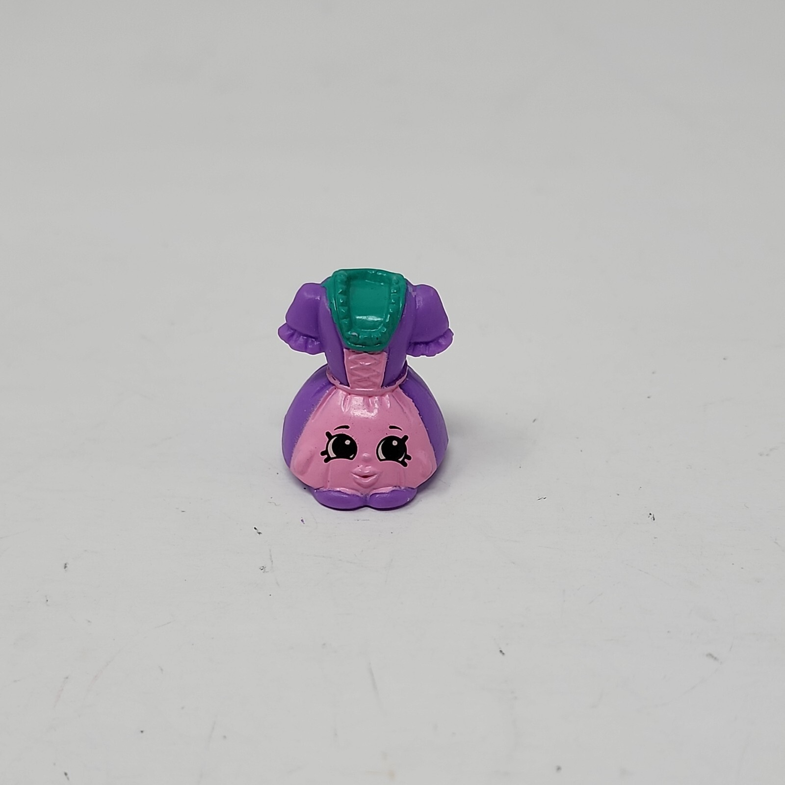 Shopkins moose purple/pink dress apron toy figure | eBay