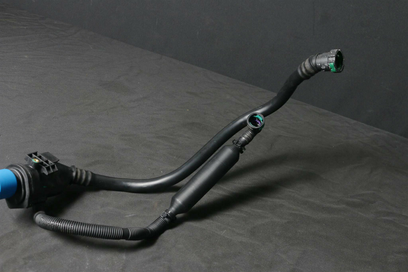 16km VW Passat B8 2.0TDI Filling Pipe Nozzle 3Q0131965D AdBlue Reducing ...