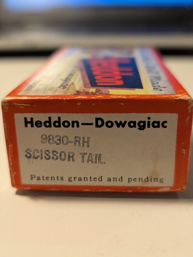 Vintage Heddon Fishing lure Scissor Tail #9830 L Complete w/Box & Paper ...