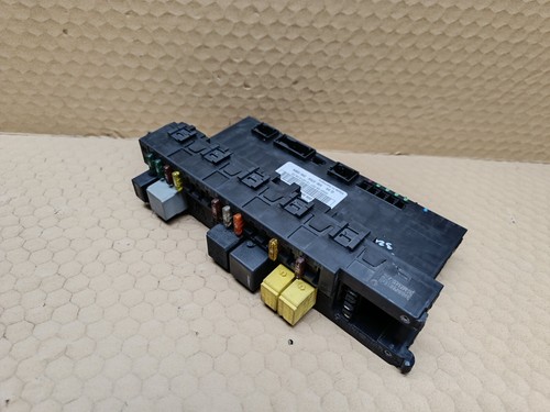 Mercedes-Benz C CLK W203 C209 SAM Control Module Unit Relay Fuse Box ...