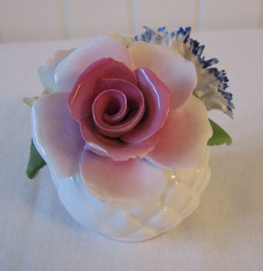 Vintage Radnor Bone China Floral Bouquet Figurine Staffordshire England ...