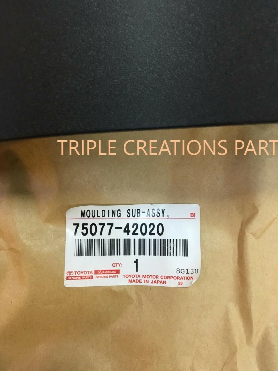 75077-42020 Genuine Toyota RAV4 2016-2018 Rear Right Door Lower Molding ...