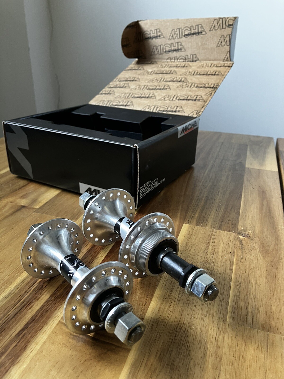 Miche Monolithic Hubs-set, classic aluminium, threaded rear, solid ...