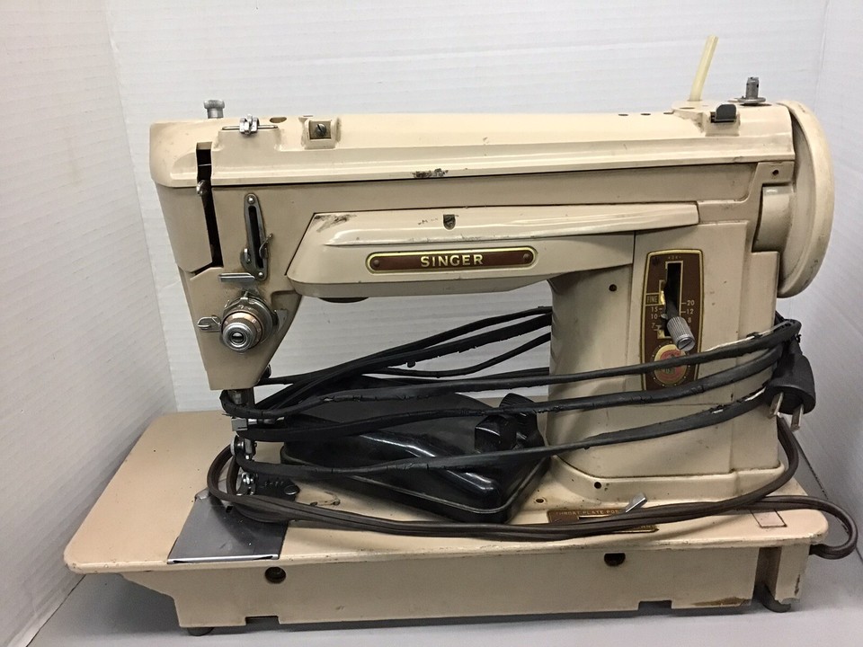 Vintage Singer 404 Slant-O-Matic Sewing Machine W/ Foot Pedal READ S8 ...