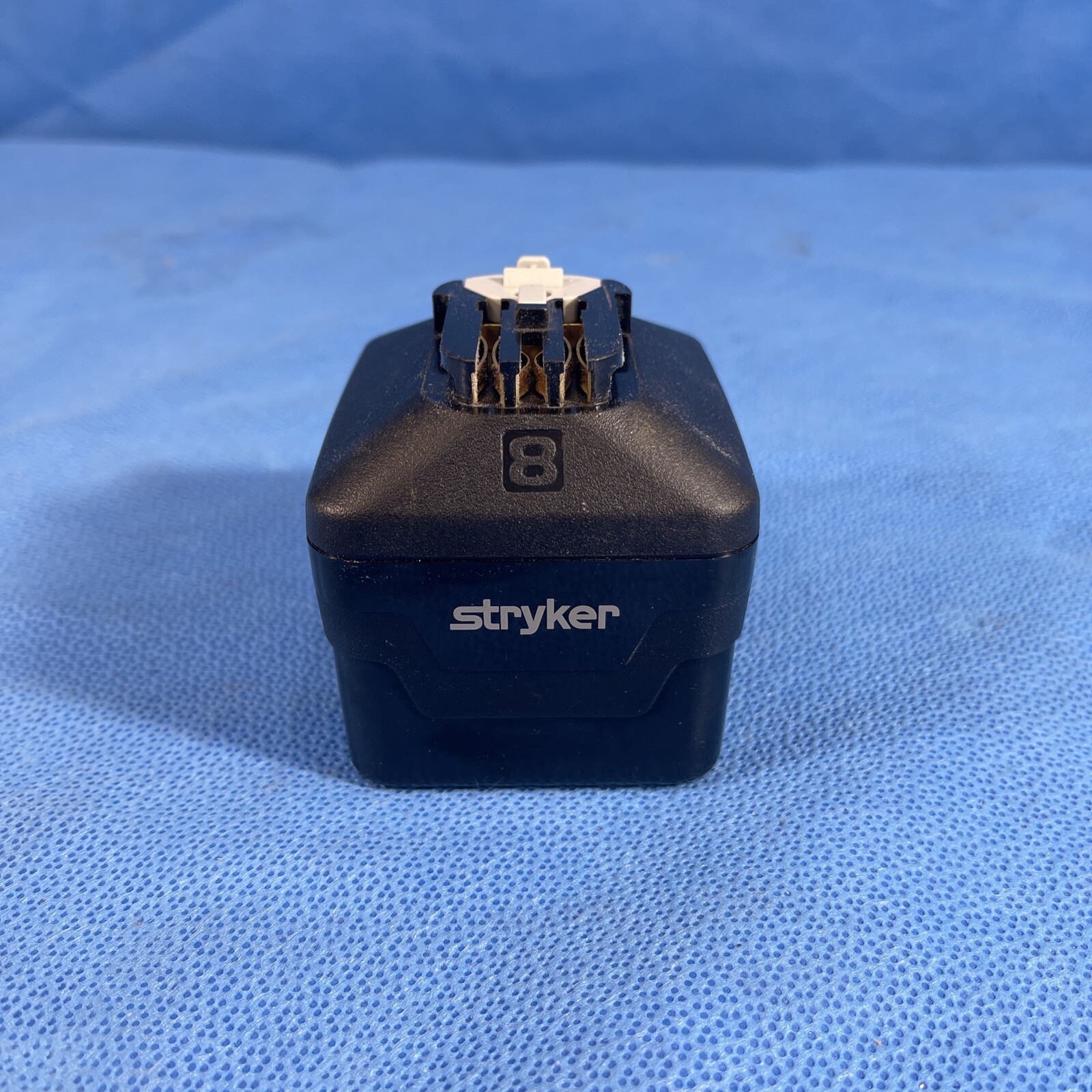 Stryker 8215 Large System 8 Battery (200-300 cycles) | eBay