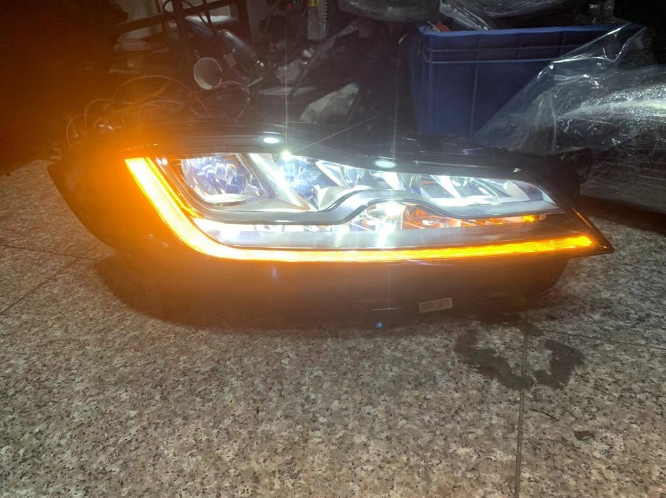 US Jaguar XF XFL F-Pace LED Right headlight 2016-2020 T2H24596 T2H24587 ...