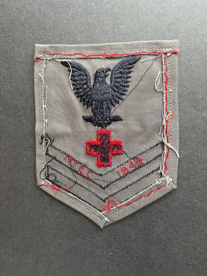 DATED 1944 N.Y.E.C. W WII USN Corpsman / Medic GRAY 2ND CLASS Sleeve Patch | eBay