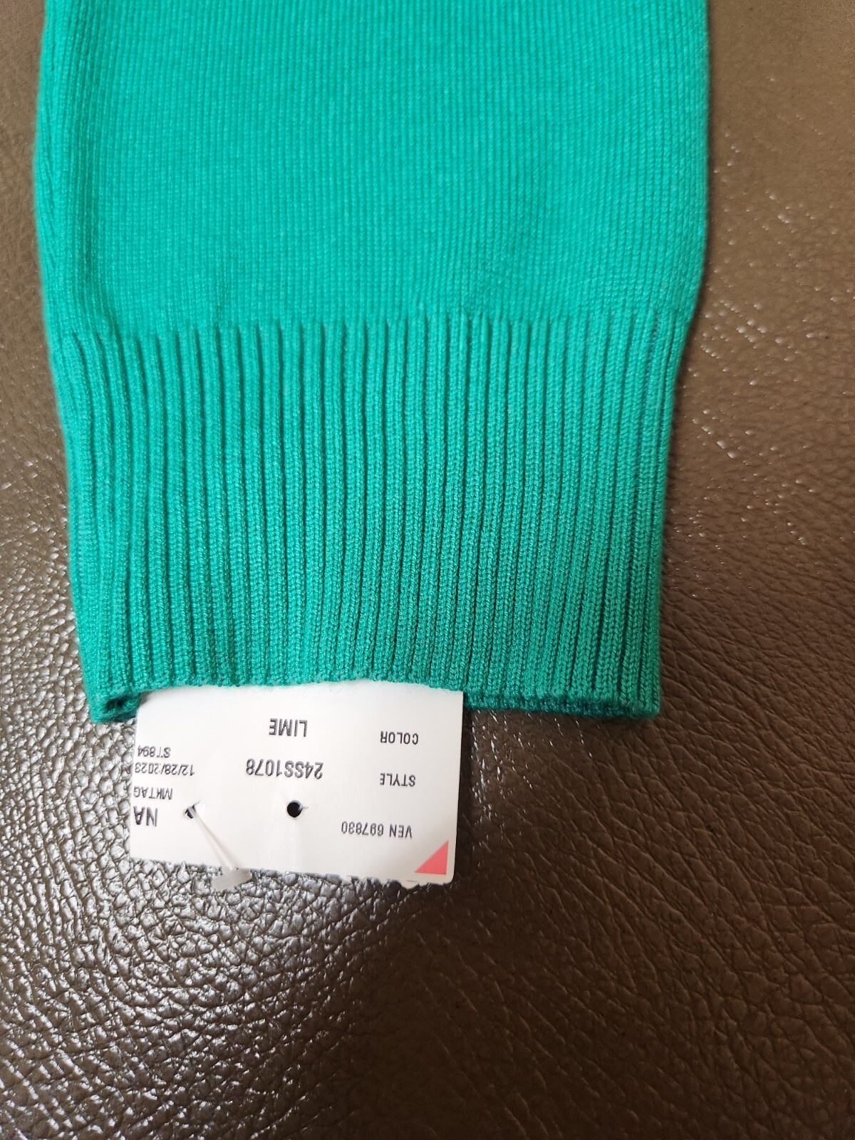 Kelly Green Cardigan Sweater. NWT. Large. By Tenney Rose. Cute. | eBay