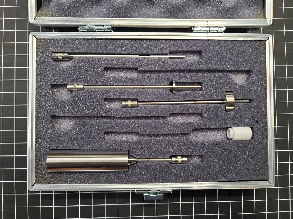 Brookfield Ametek DV1 digital Viscometer DV1MLVTJ0 & LV Spindle Set # ...