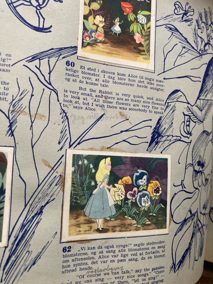 Complete Set 144 Rare Danish "Alice in Wonderland" Trading Cards ...