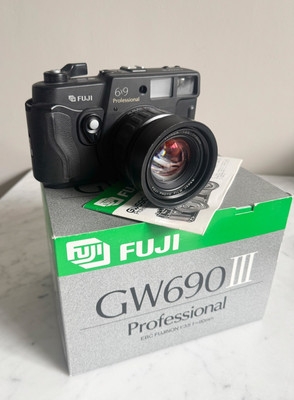 Fuji GW690iii, 6x9 Medium Format Film Camera, 90mm f3.5 Lens Mint and ...