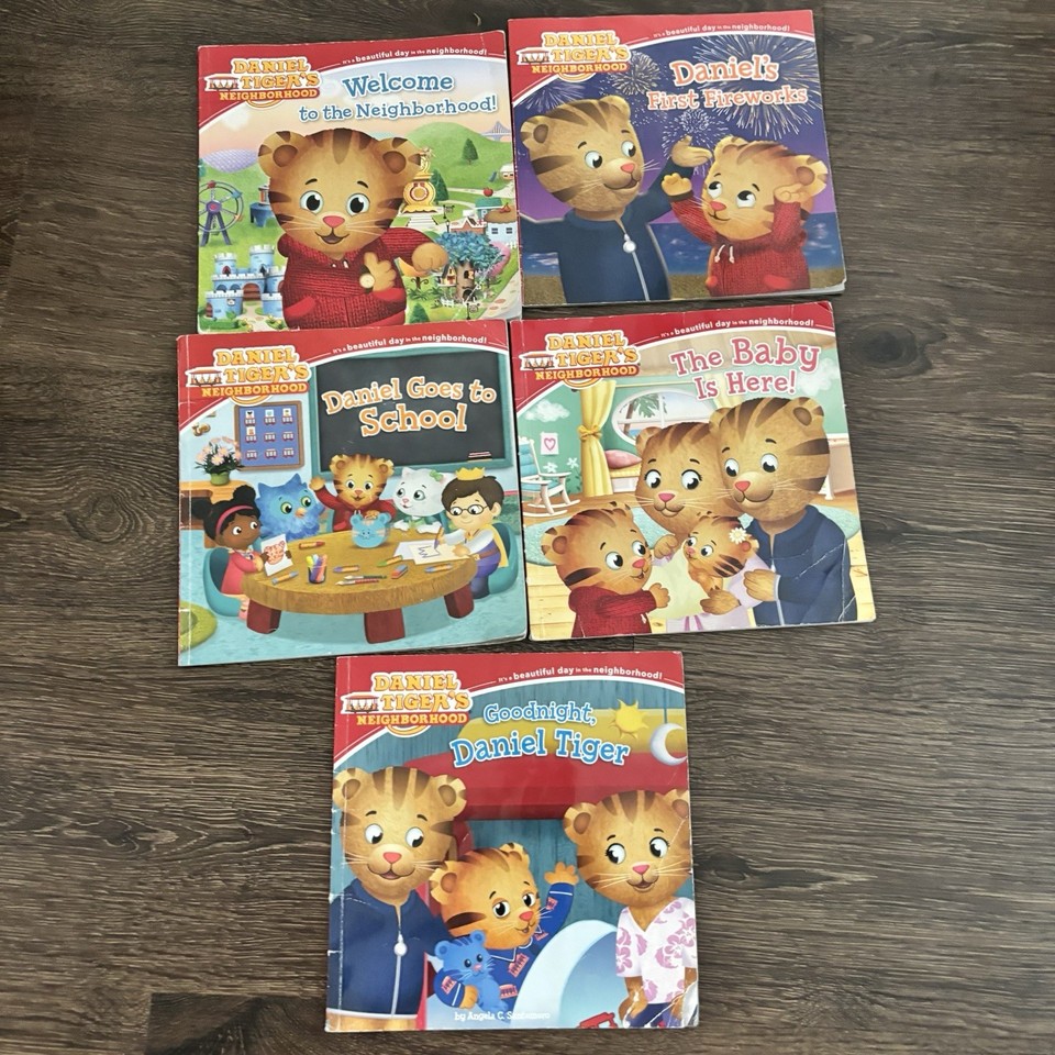 11 Daniel Tiger Books Lot Scholastic Story & Board Books Preschool Kids ...
