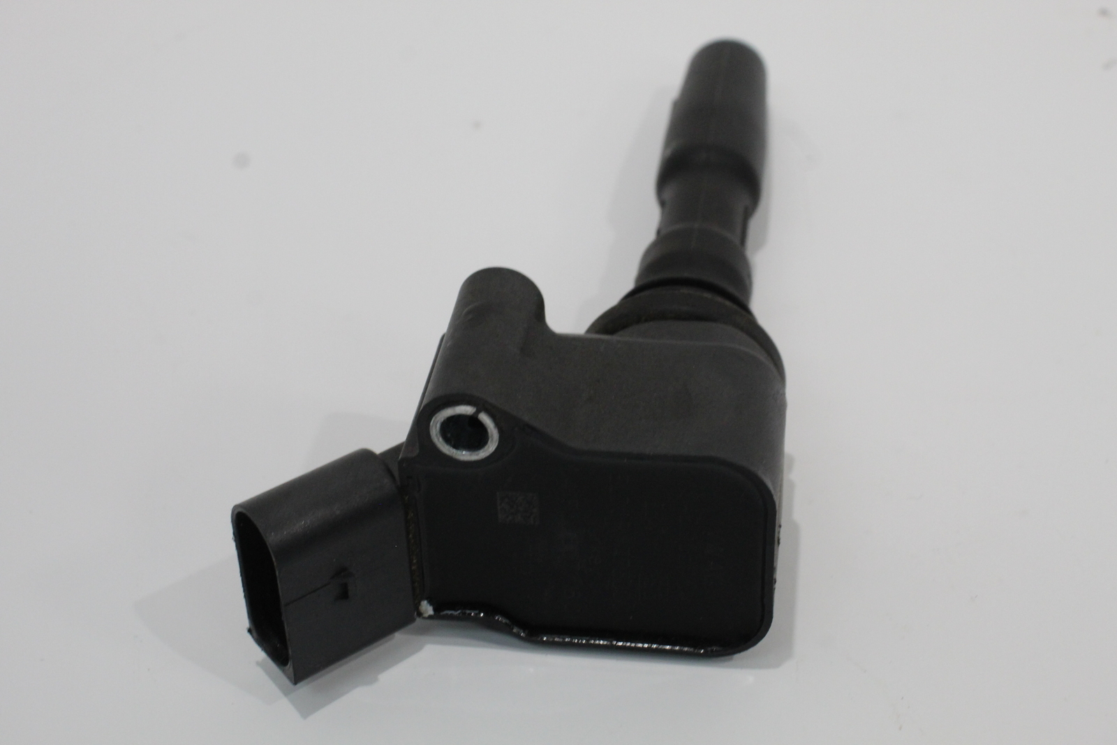 VW Golf Cabriolet 5K Mk6 1.4TFSI Engine Ignition Coil Pack 04E905110K ...