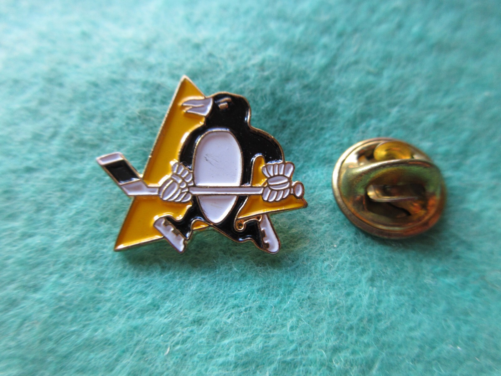 NHL Hockey Lapel Pins Choice U Pick | eBay