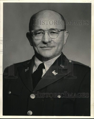 1963 Press Photo Colonel Edward B. Jennings, U.S. District Engineer ...