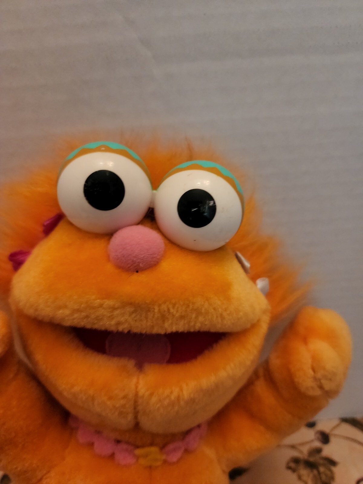 VINTAGE 2000 MATTEL ORANGE PLUSH MUPPET ZOE FRIEND ELMO SESEME STREET ...