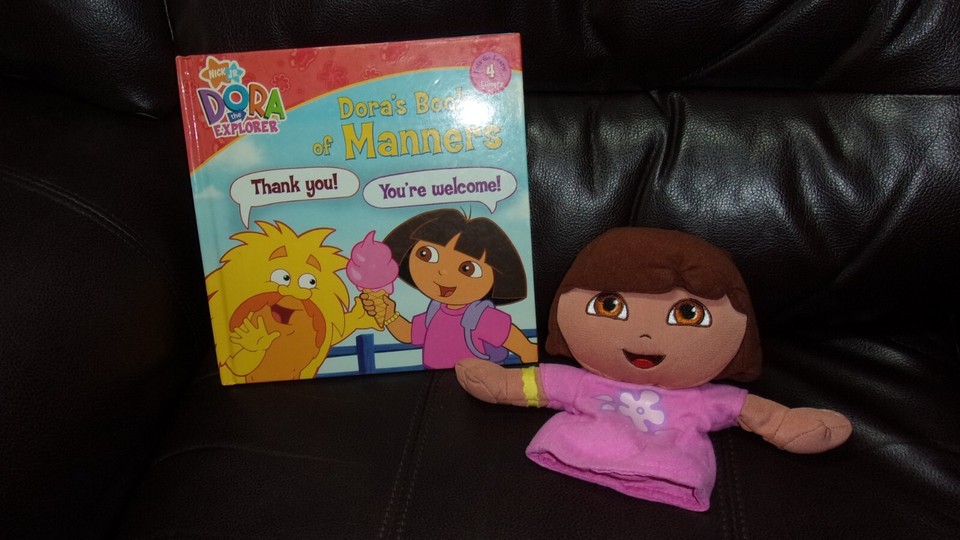 DORA THE EXPLORER BOOK W/ HAND PUPPET, PREOWNED | eBay