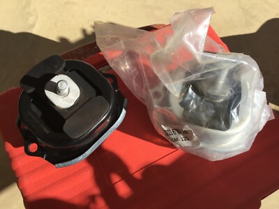 SET ( LEFT + RIGHT) NEW FRONT ENGINE MOUNTS FOR BMW X5 E70 F15 3.0L ...