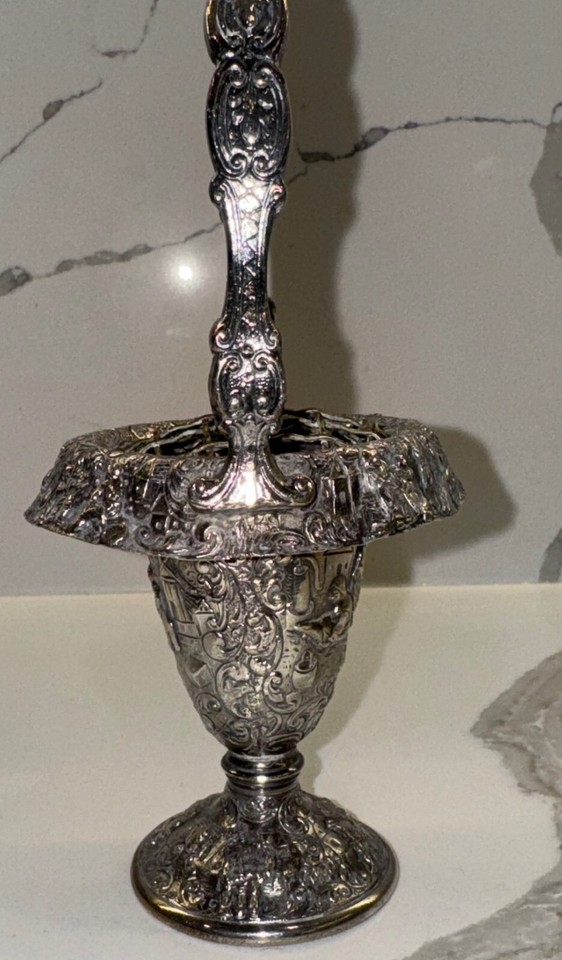 Antique Barbour Silver Co repousse brides bridal basket with handle ...