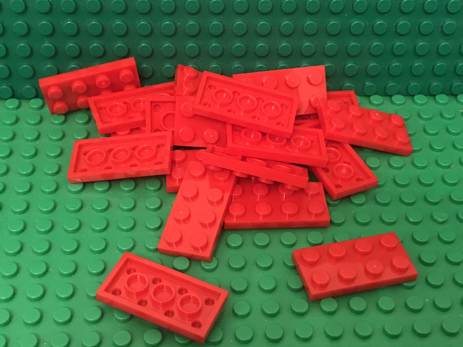 Lego 50 Pieces Red 2x4 Plate / Bulk Building Plates Part #3020 | eBay