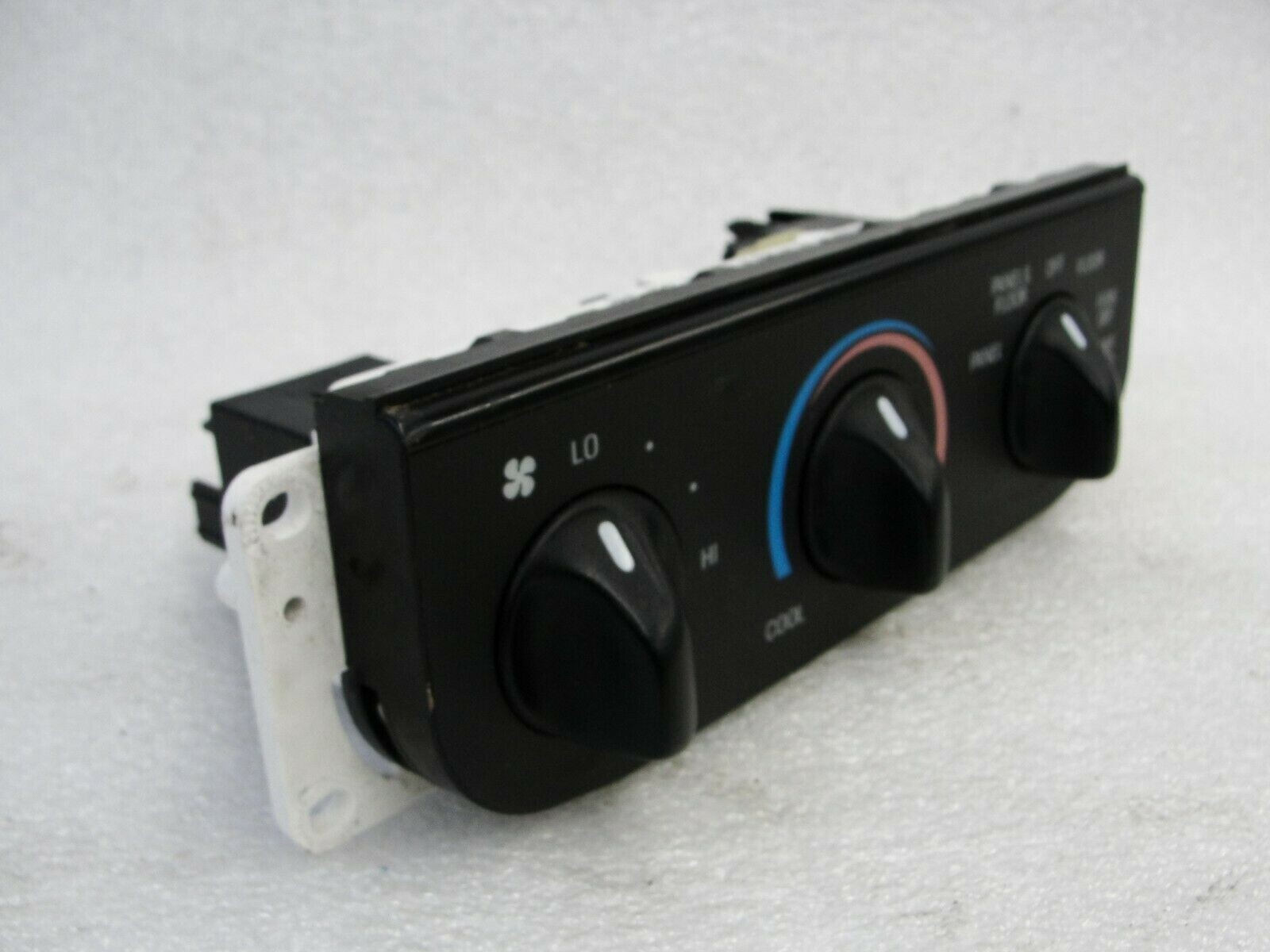 1999-2004 Ford F150 F250 F350 A/C Heater Climate Control YL3H-19E764-A ...