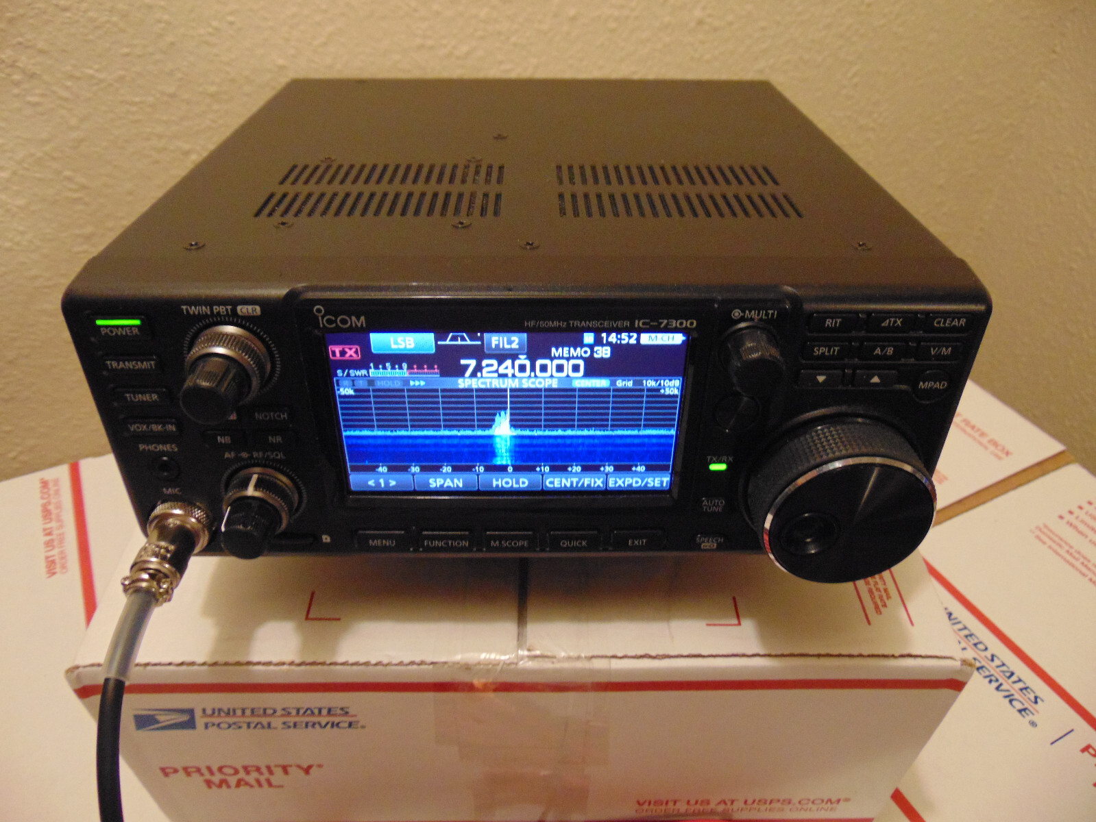 Icom IC-7300 Ham Radio Transceiver, HM-219 Hand Mic, MB-123 Handle, 10 ...