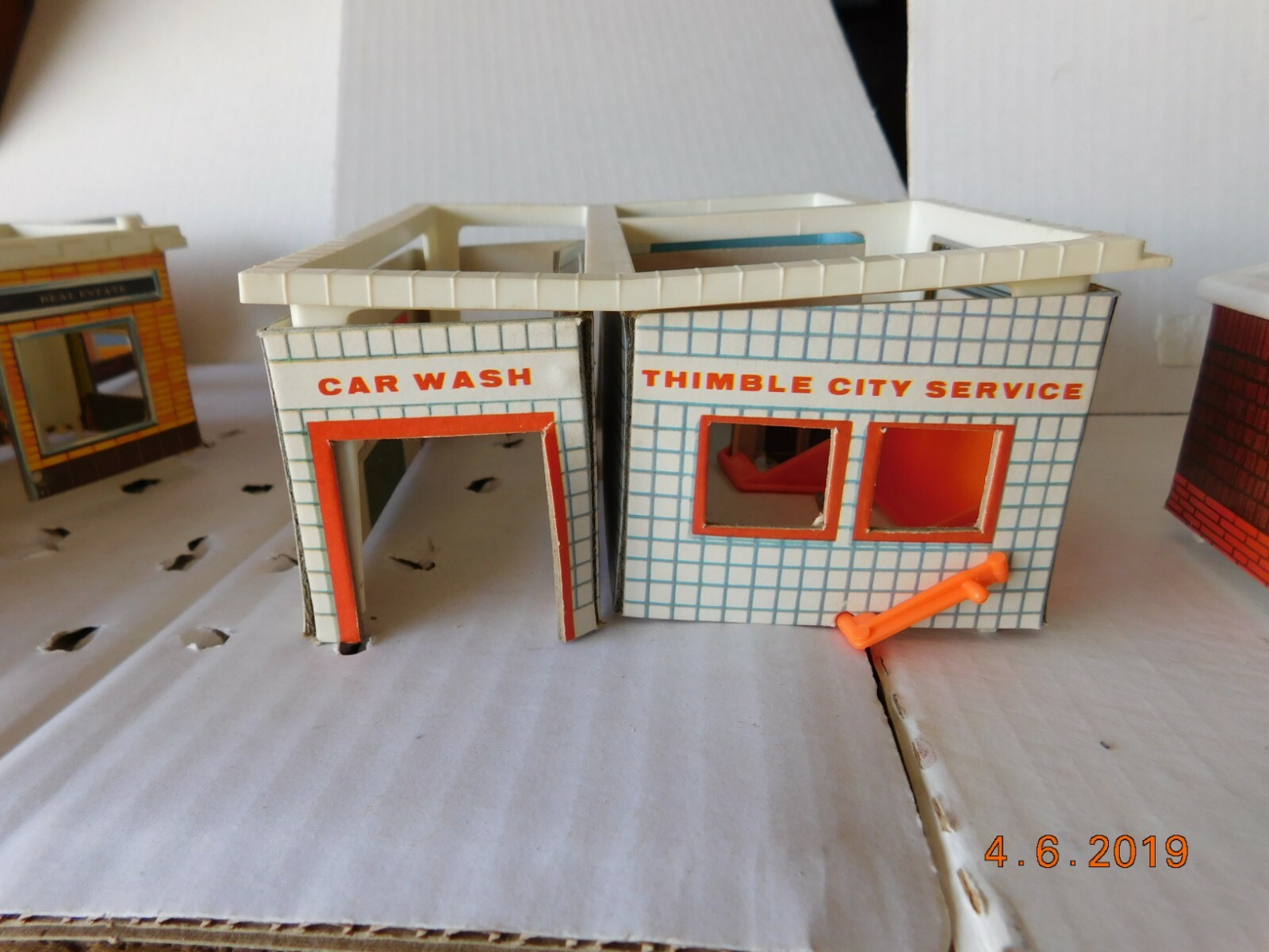 THIMBLE CITY 5 BUILDINGS REMCO 1964 VINTAGE | eBay