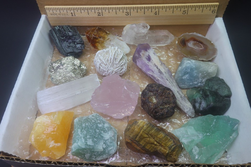 Gemstone Collection Starter Set 16 Piece Mixed Gems Crystals Mineral ...