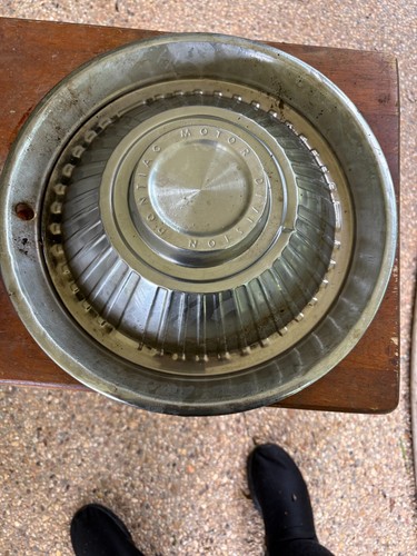 Pontiac 1960's Bonneville or Catalina 14" OEM Hubcap | eBay