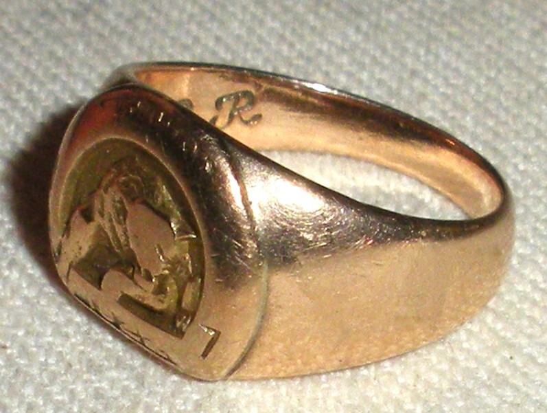 ANTIQUE DATED 1922 10K GOLD SCHOOL CLASS RING W/ BEAR… - Gem