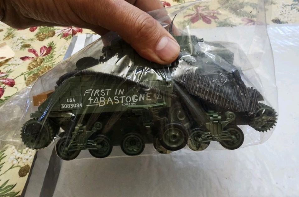 COBI building blocks Tanks Lot Of 2 Pre Owned Condition Incomplete B2 ...