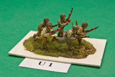 SGTS MESS U01 1/72 Diecast WWII US Army Infantry Riflemen Advancing-5 ...