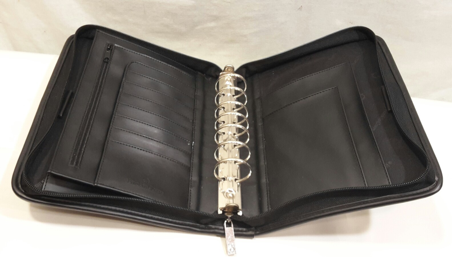 Franklin Covey Classic Black Microfiber Planner Binder Textured 1 ...