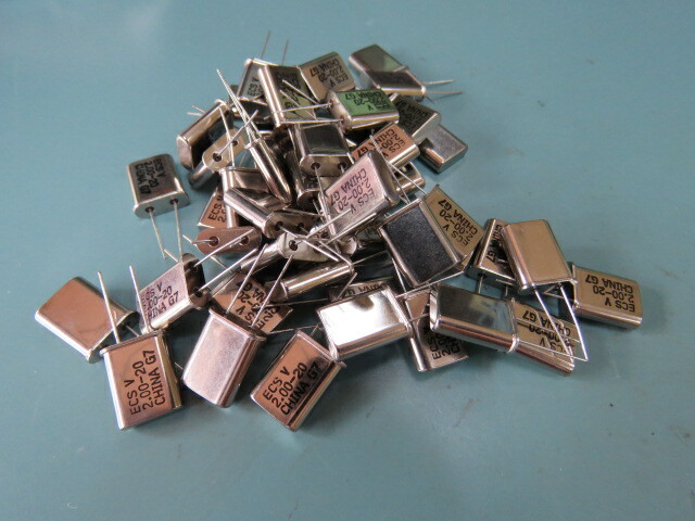 ECS INC ECS-20-20-1 Qty of 40 per Lot 2MHz ±30ppm Crystal 20pF 500 Ohms ...