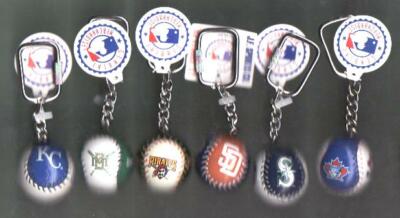1 Item MLB Lil SPORTS BASEBALL KEYCHAIN TORONTO BLUE JAYS ...
