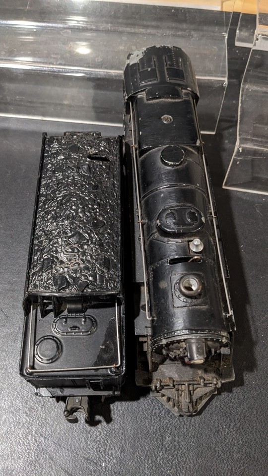 Lionel Postwar 2025 Steam Engine with 2466WX Whistle Tender - Tested | eBay