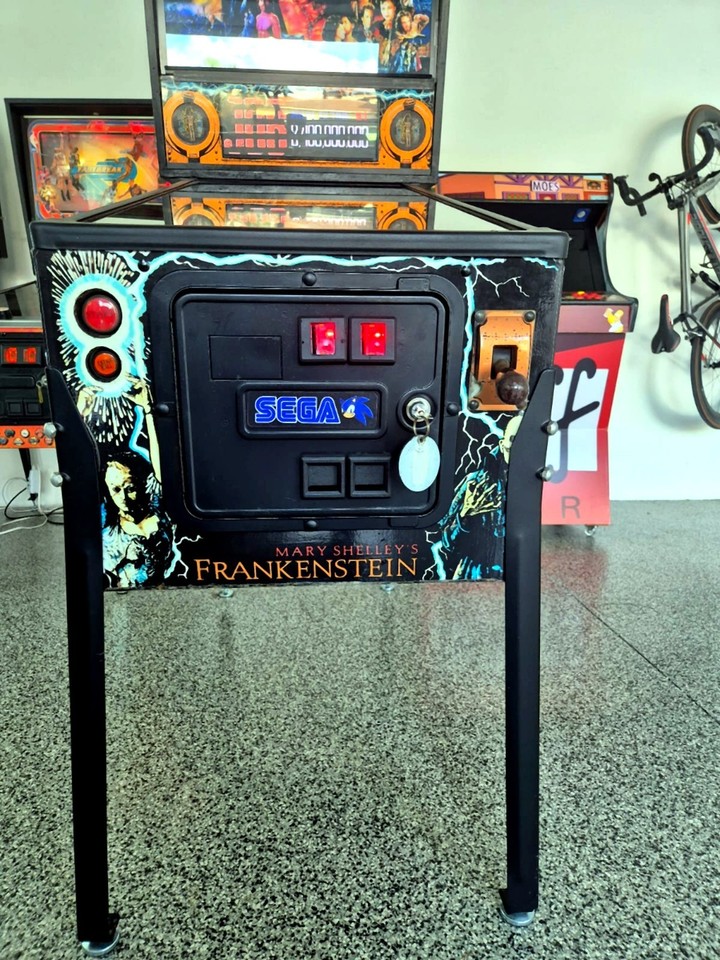 SEGA FRANKENSTEIN PINBALL MACHINE 1995 collections | eBay