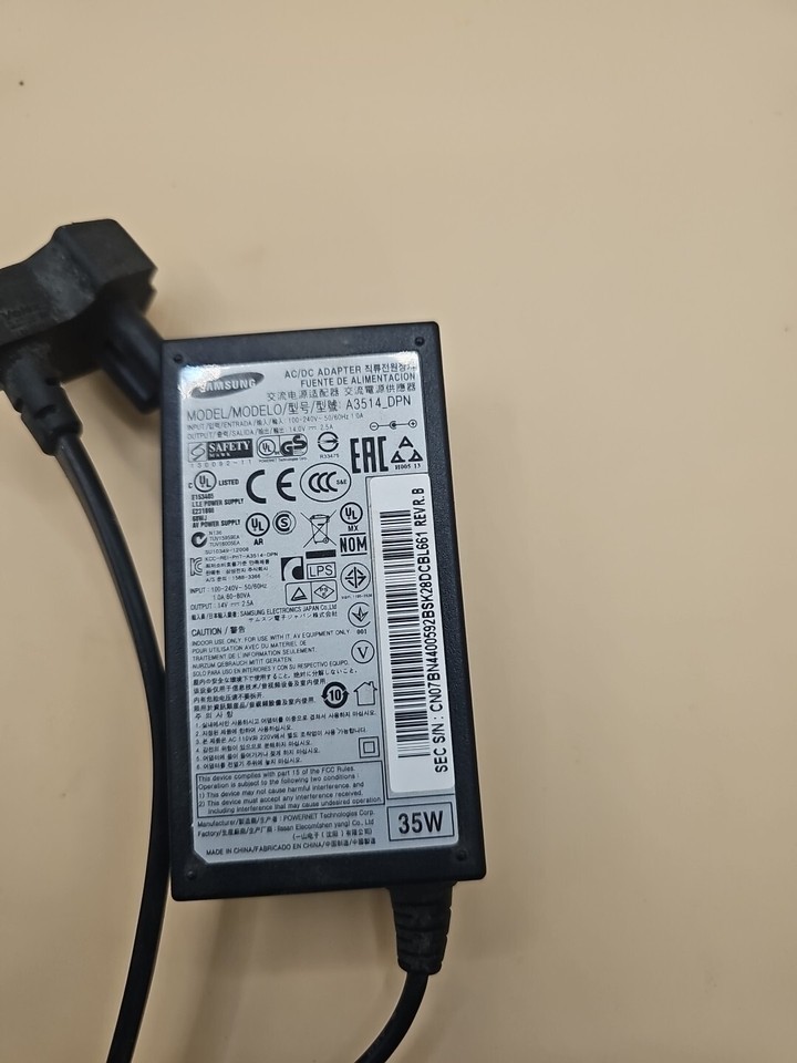 Genuine Samsung OEM AC/DC Adapter A3514_DPN Power Supply 35W 14V 2.5A w ...