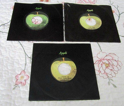 Three Beatles Apple Records "All Rights Reserved" Vinyl 45s | eBay