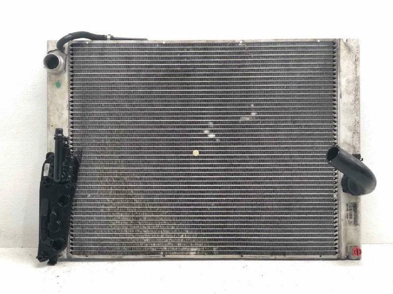 99-04 Ford Mustang Radiator OEM PA66-GF30 #51, 58% OFF