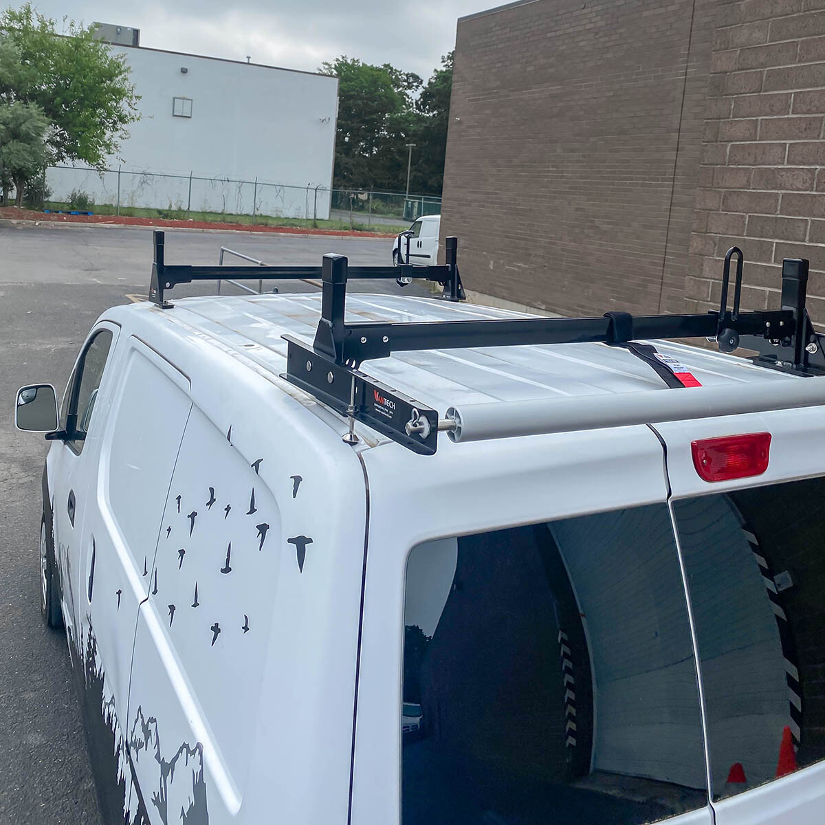 2 Bar Steel Ladder Rack w/Roller Fit: Chevy City Express All Years ...