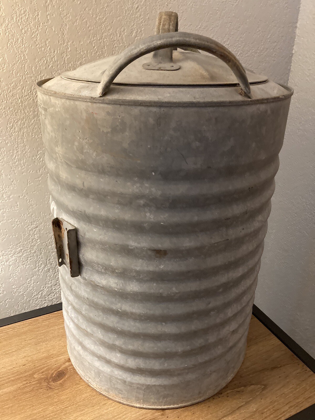 Vintage IGLOO Metal Water Cooler 5 Gal Galvanized Insulated Made in USA ...